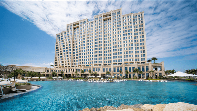 Holiday Inn Resort Ho Tram Beach
